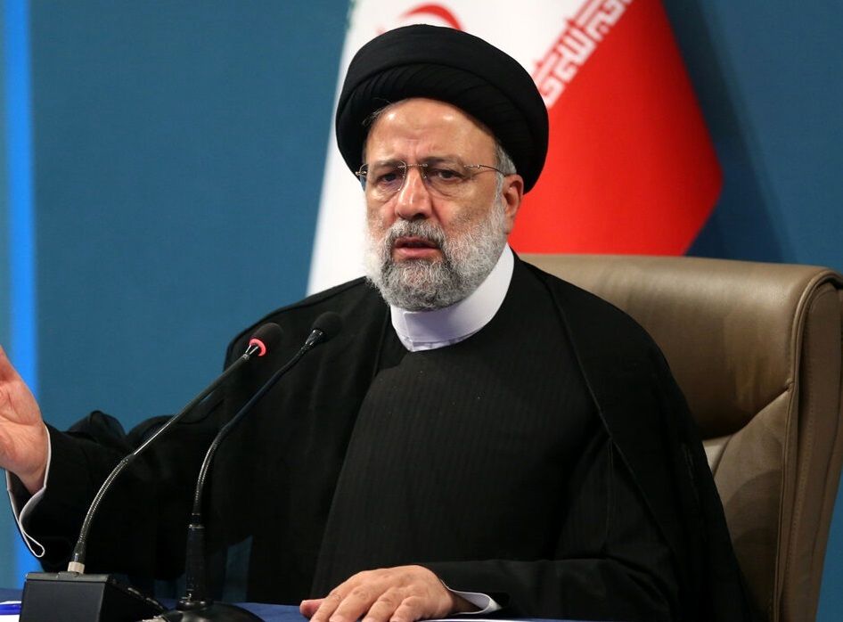 به آمران و طراحان حادثه شاهچراغ پاسخ عبرت آموزی می دهیم